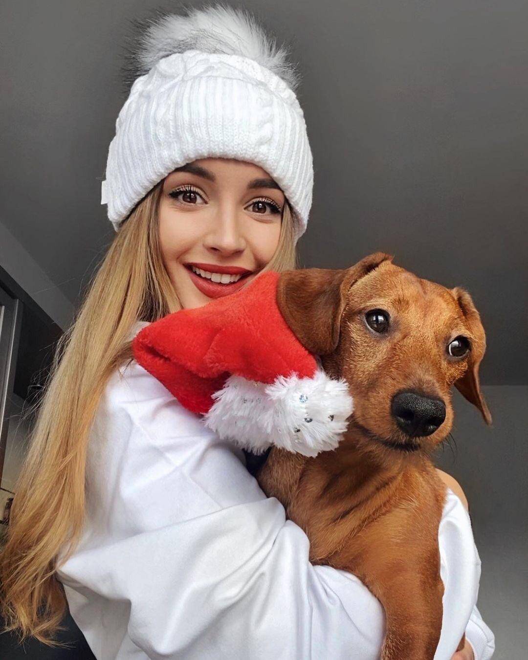 Lucky Dog | Scrolller