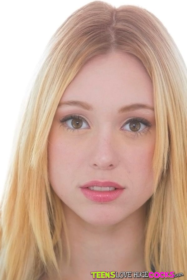 Lucy Tyler's adorable face | Scrolller