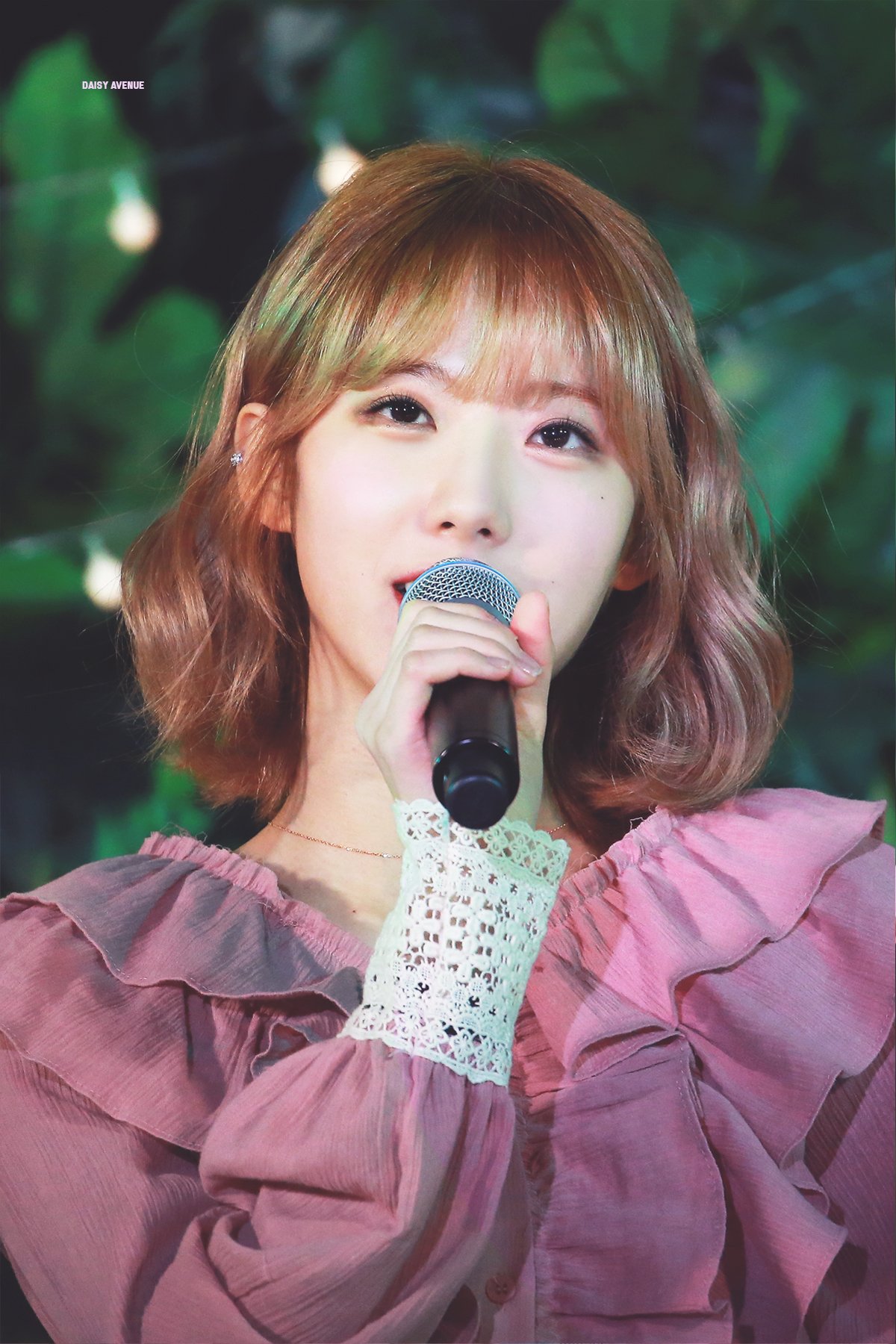 Luda look | Scrolller