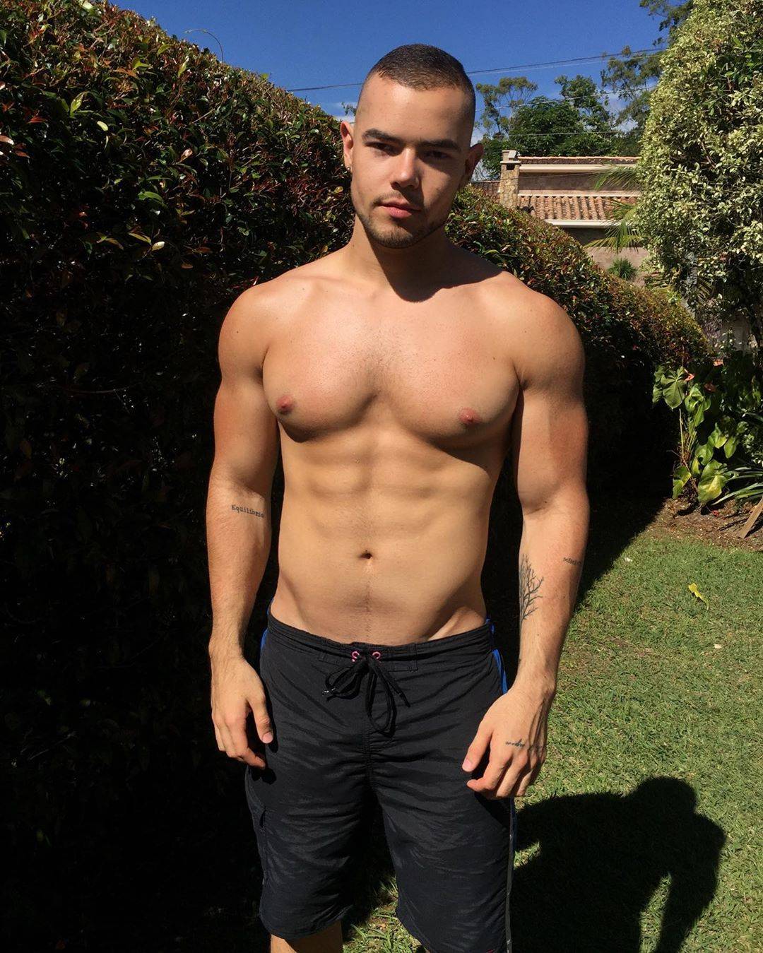 Luis Miguel Valencias | Scrolller