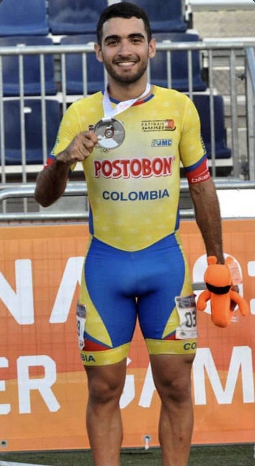 Lycra does wonders | Scrolller