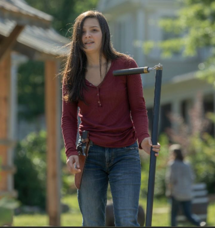 Lydia with her staff | Scrolller