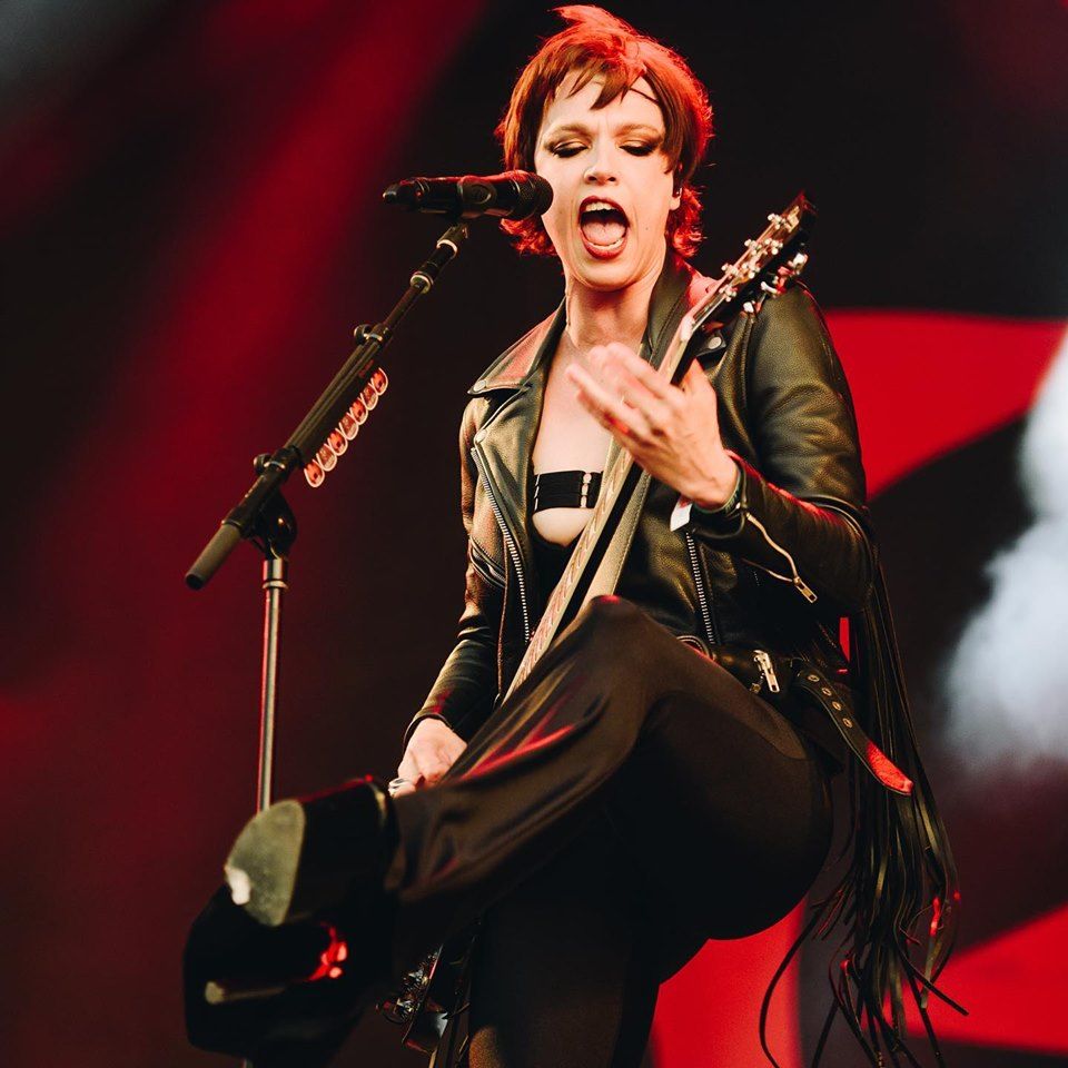 Lzzy Hale just posted this to FB. Am I looking at what I think I am? | Scrolller