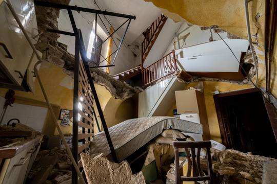 M. C. Escher, but it's urbex [5458x3639] [OC] | Scrolller