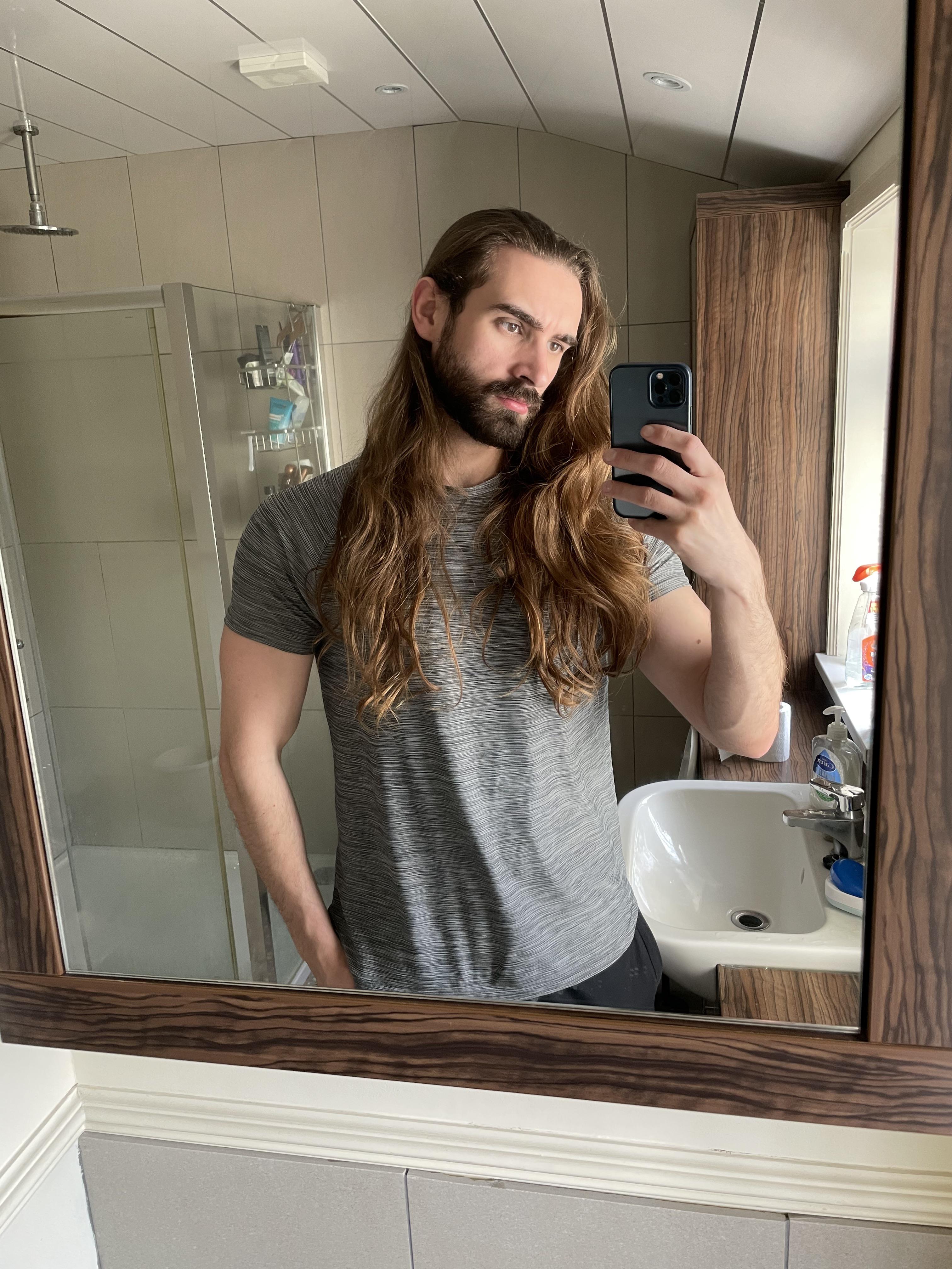 Bedhead Flow | Scrolller