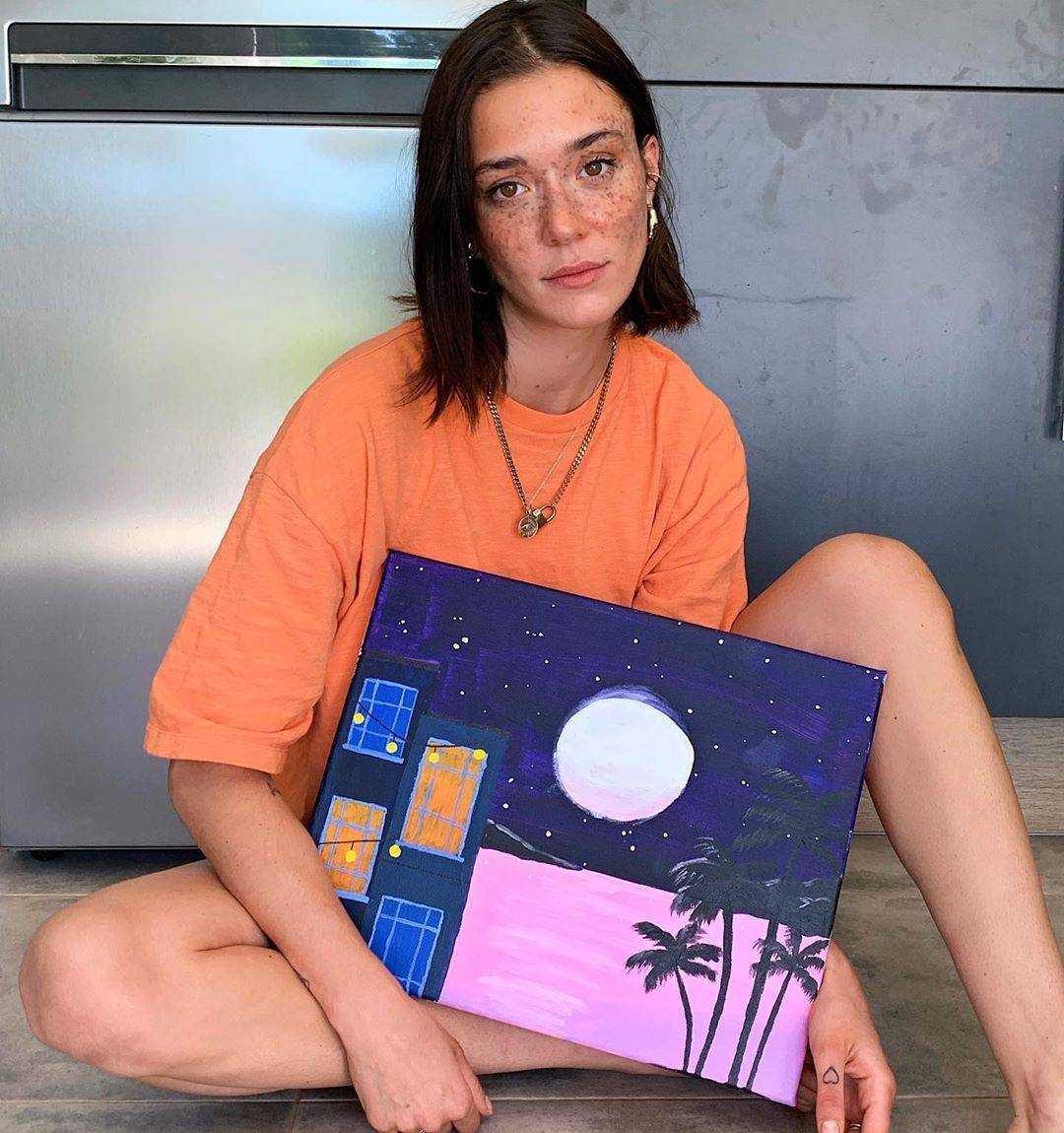 Maeva Marshall | Scrolller