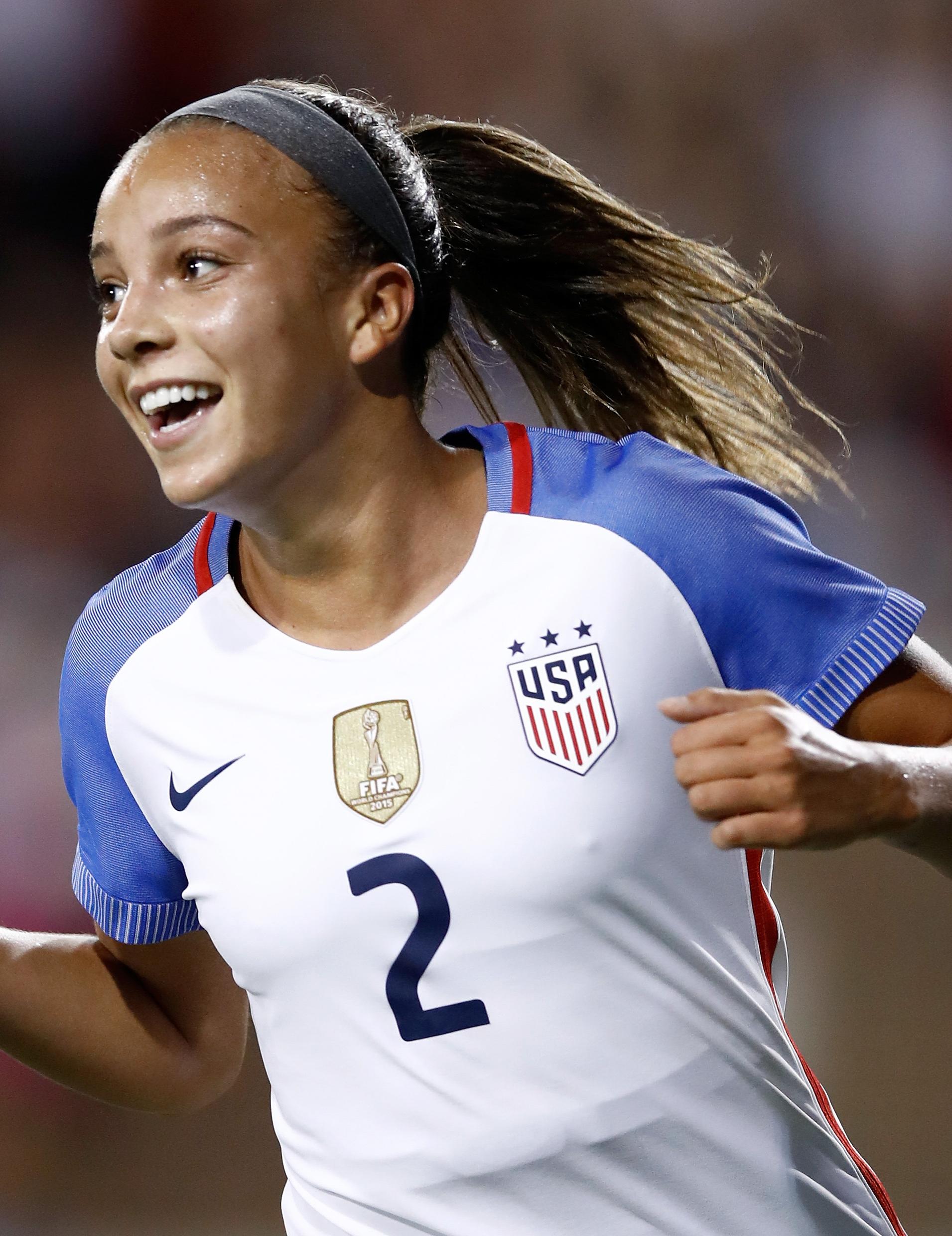 Magnificent Mal | Scrolller