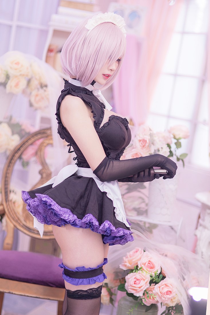 Maid Mashu Cosplay by Mon夢 | Scrolller