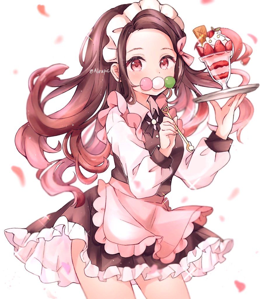 Maid Waitress | Scrolller