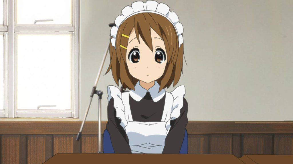 Maid Yui | Scrolller