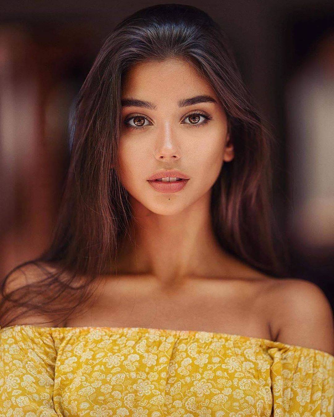 Maja Strojek | Scrolller