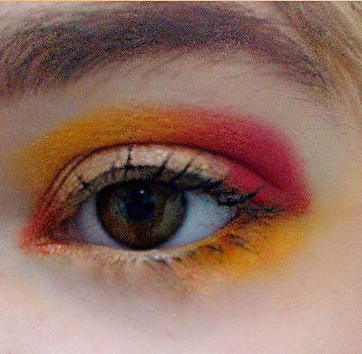 Makeup revolution ride or die palette, first time using it for a quick look | Scrolller