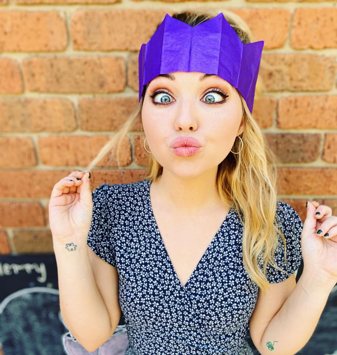 Making Faces | Scrolller