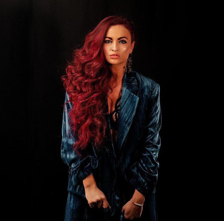 Mama Maria Scrolller