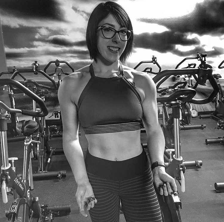 Mandi Cunningham | Scrolller