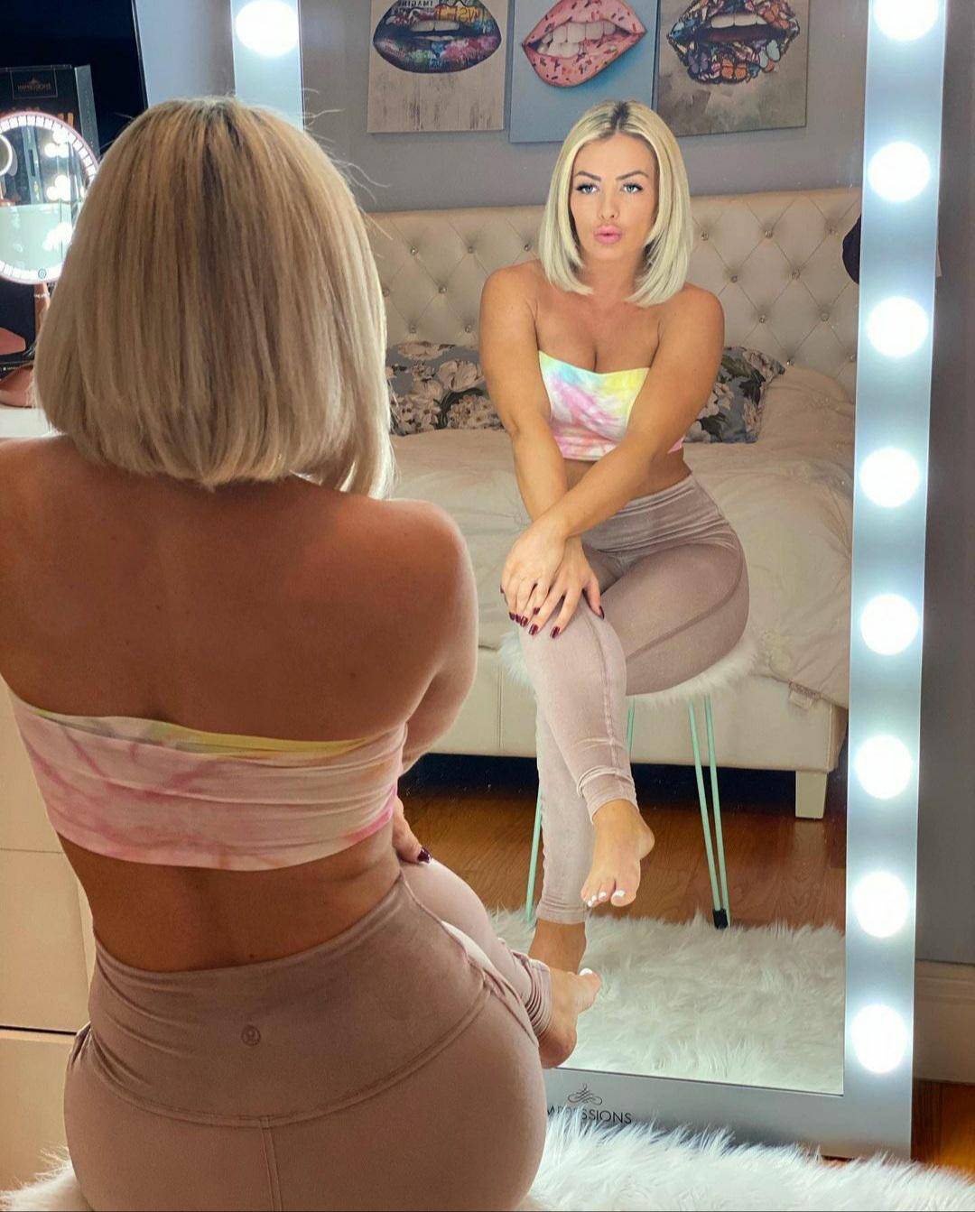 Mandy Rose | Scrolller