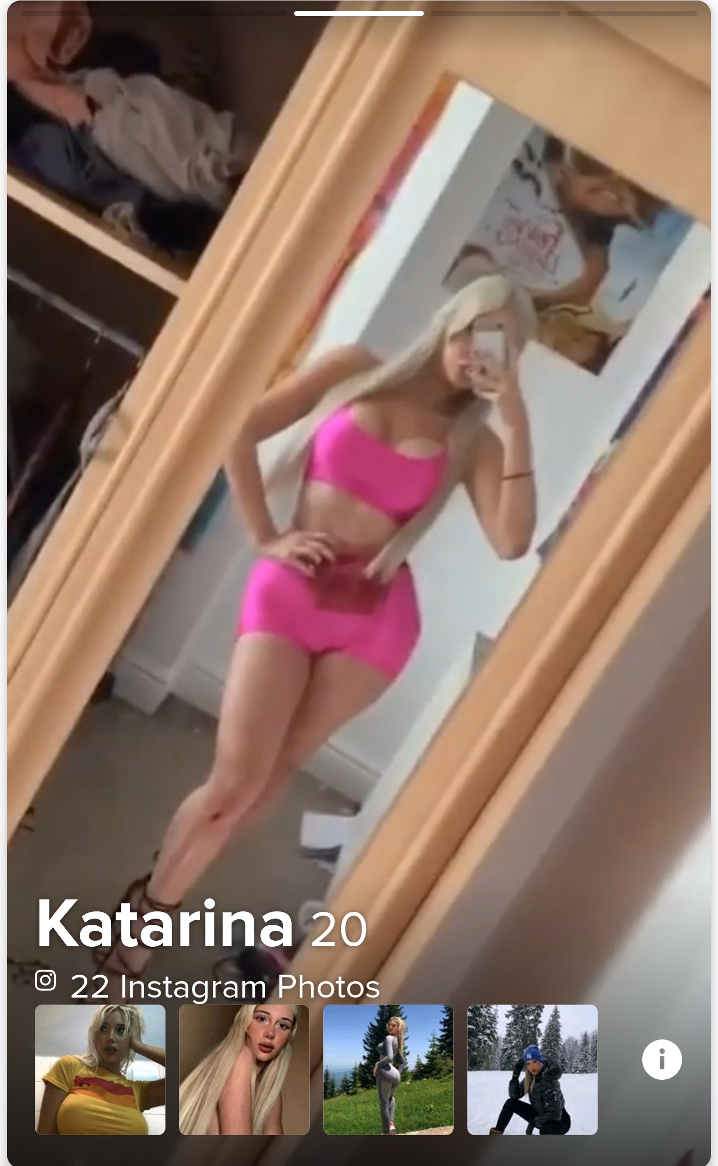 @maric.kat | Scrolller