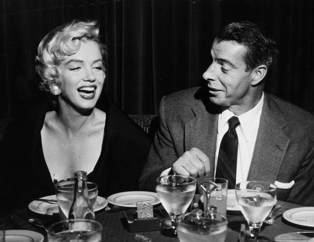 Marilyn Monroe and Joe DiMaggio: 1954 [Crosspost from /r/pics] | Scrolller