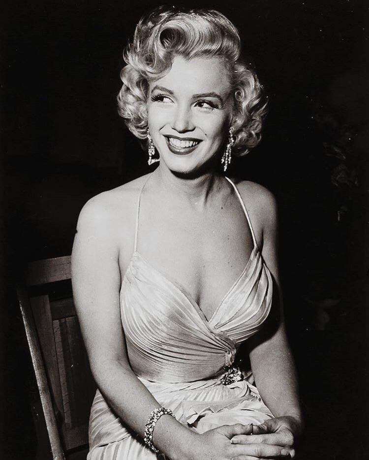 Marilyn Monroe at the Shrine Auditorium, 1953 | Scrolller