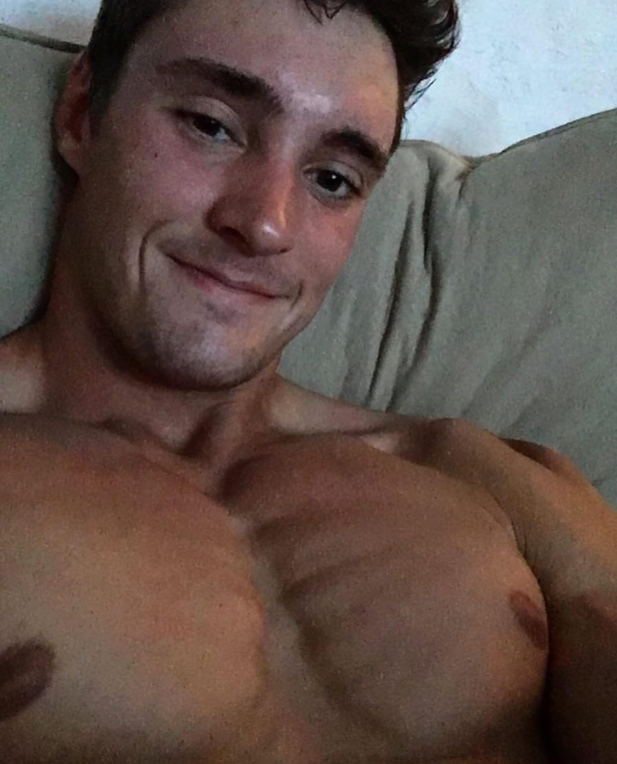 Matt Holdener | Scrolller