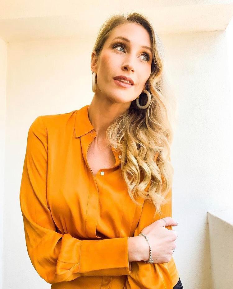 Maude Garrett | Scrolller
