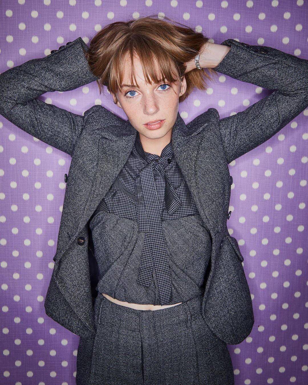 She just checks all my boxes. Simple as that. | Scrolller