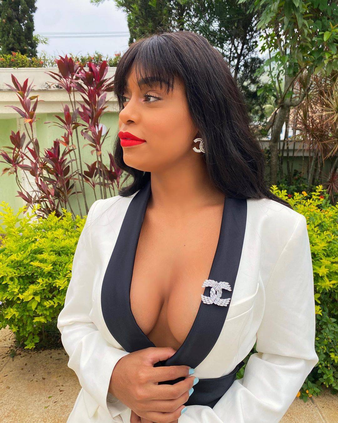 MC Rebecca | Scrolller