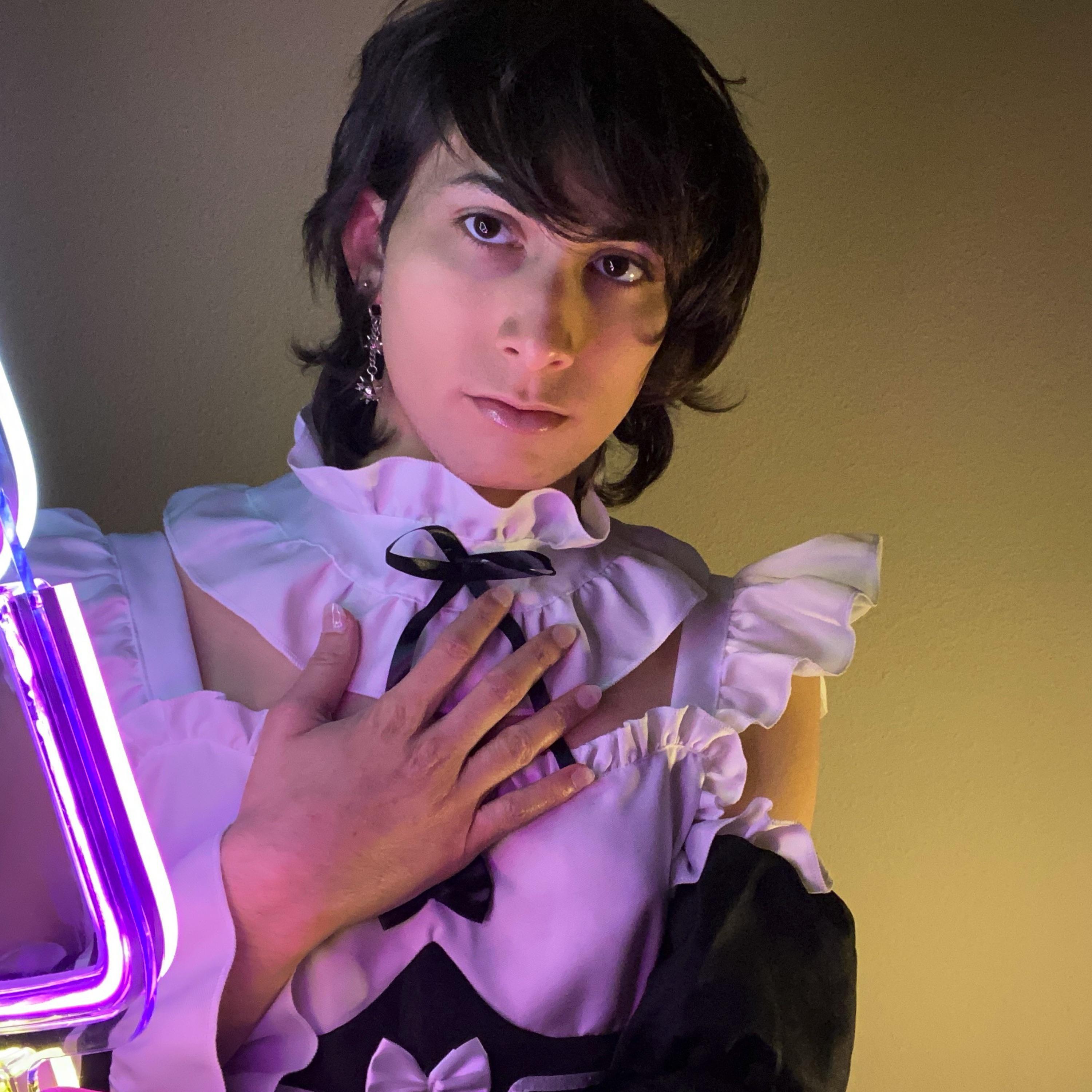 Me casually being an idiot 😂 | Scrolller