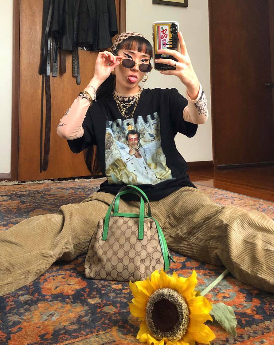 Meet Me in the Hallway | Scrolller