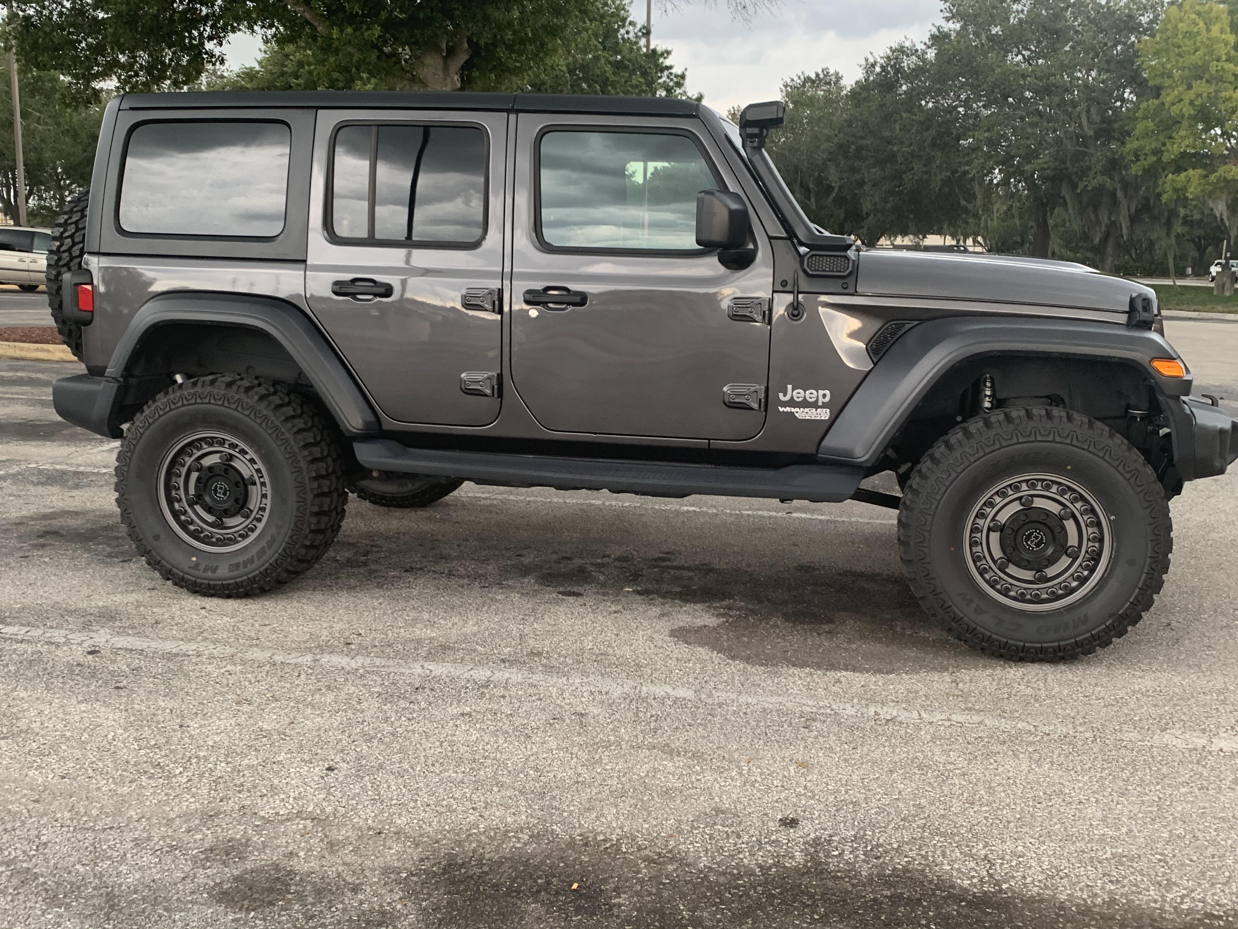 Meet 🦏 my first Jeep | Scrolller