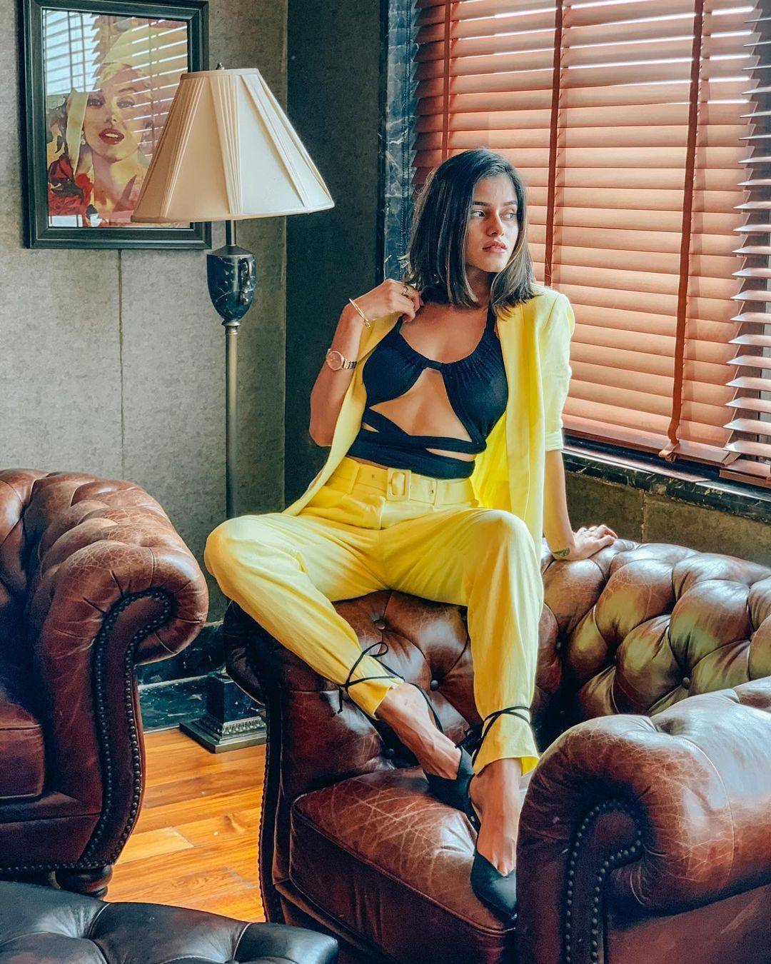 Insta Hoe Meghna Kaur | Scrolller