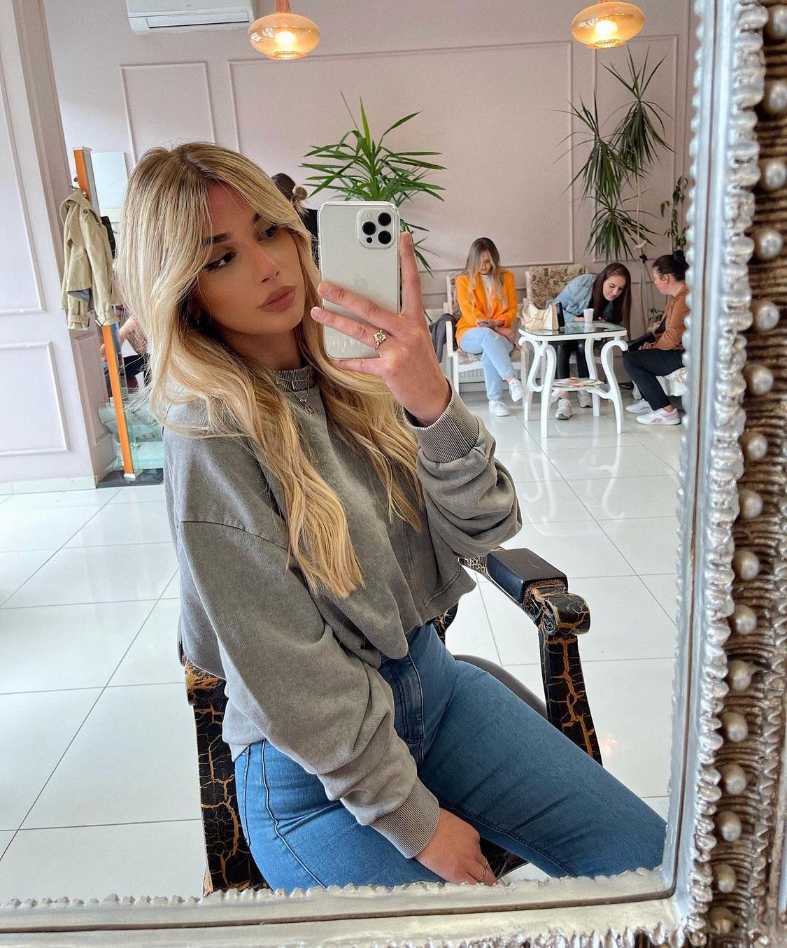 Wer hat bock auf meine Cousine 💦 | Scrolller