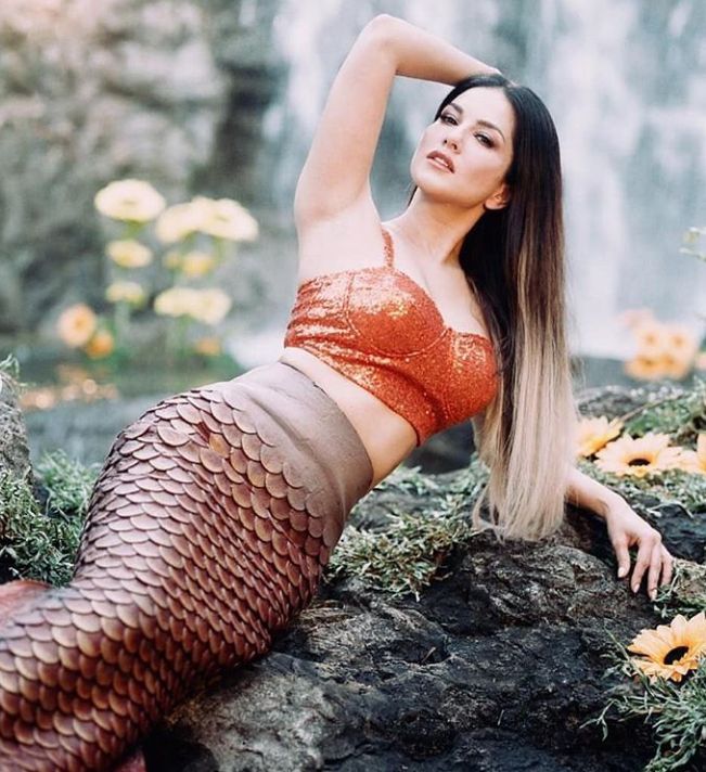 Mermaid Sunny Leone | Scrolller