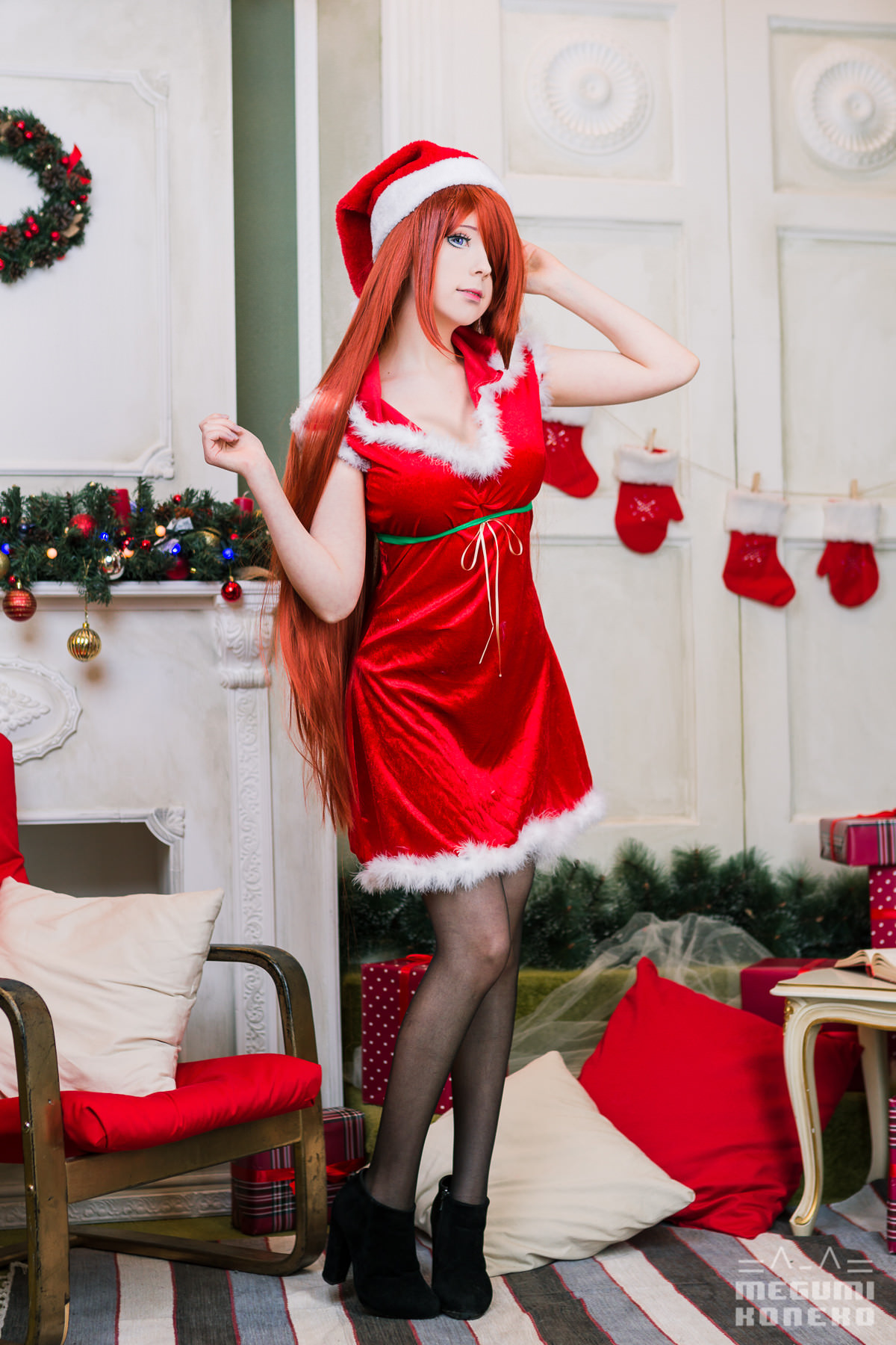 MERRY KURISU-MASU!! ~ Christmas Makise Kurisu Cosplay by Megumi Koneko | Scrolller