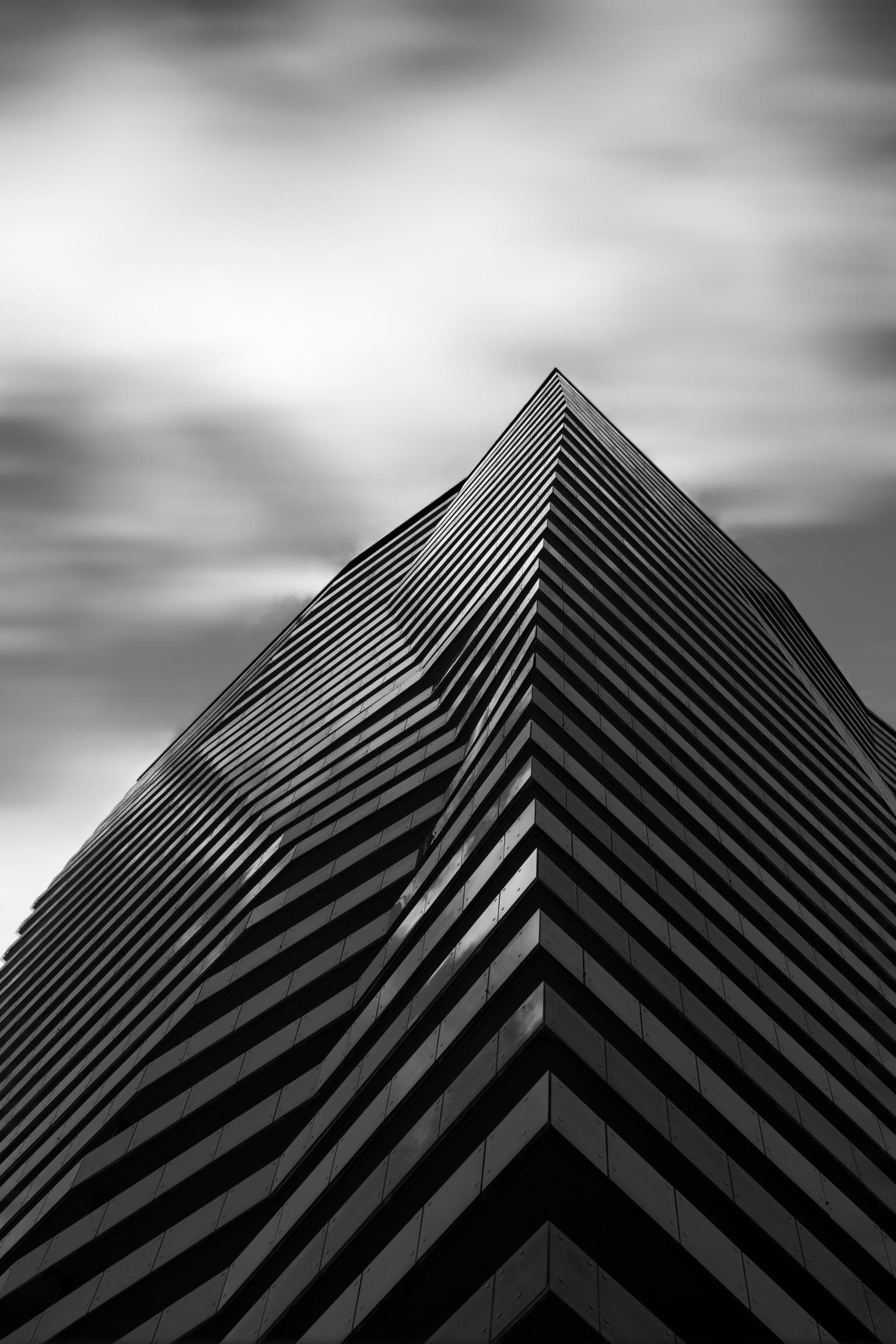 Metropolis | Scrolller