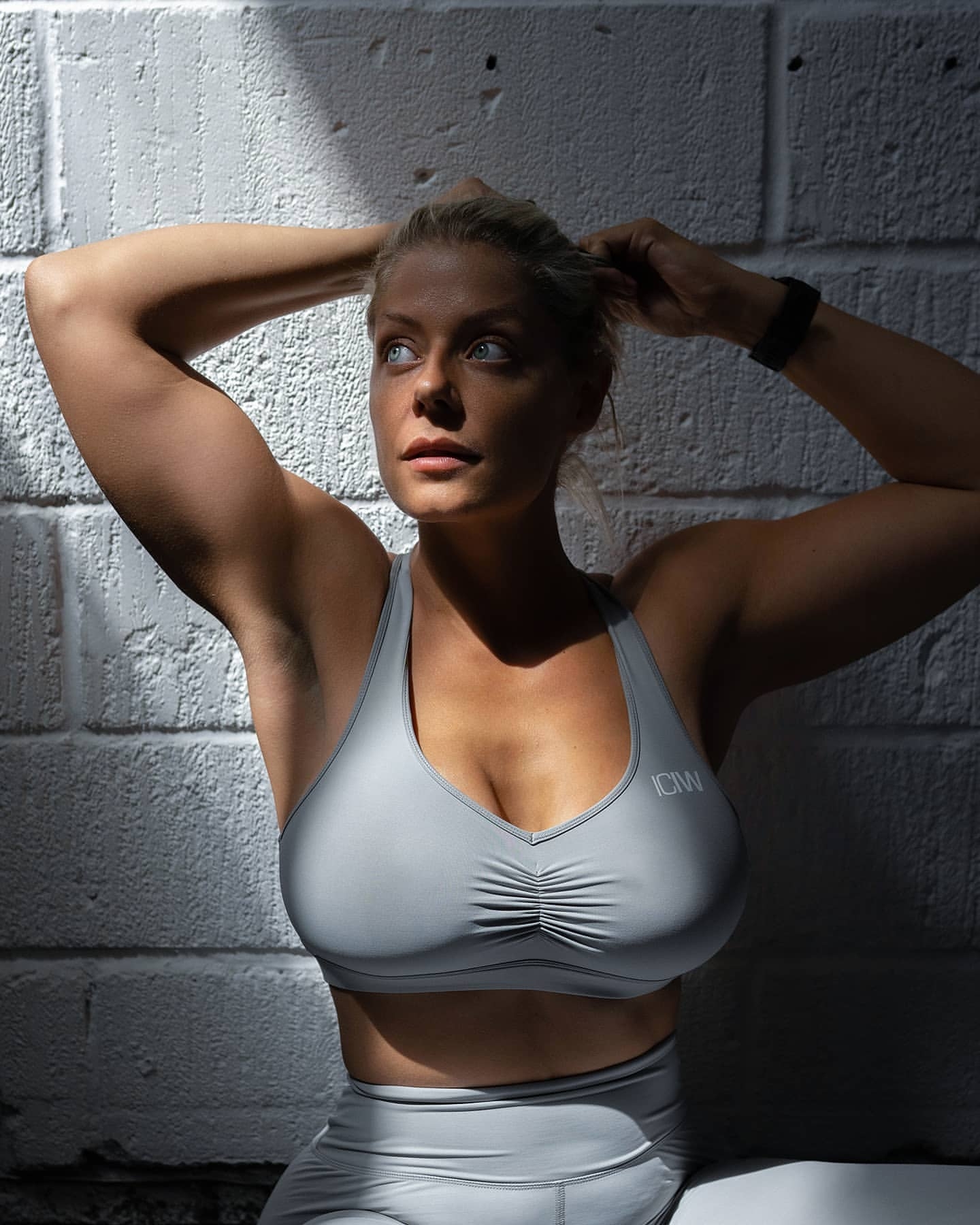 Mia sand | Scrolller