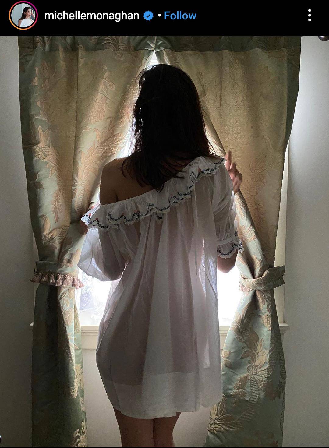 Michelle Monaghan Scrolller