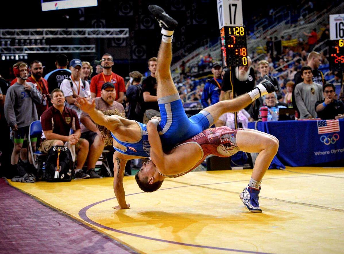 Mid-Collision | Scrolller