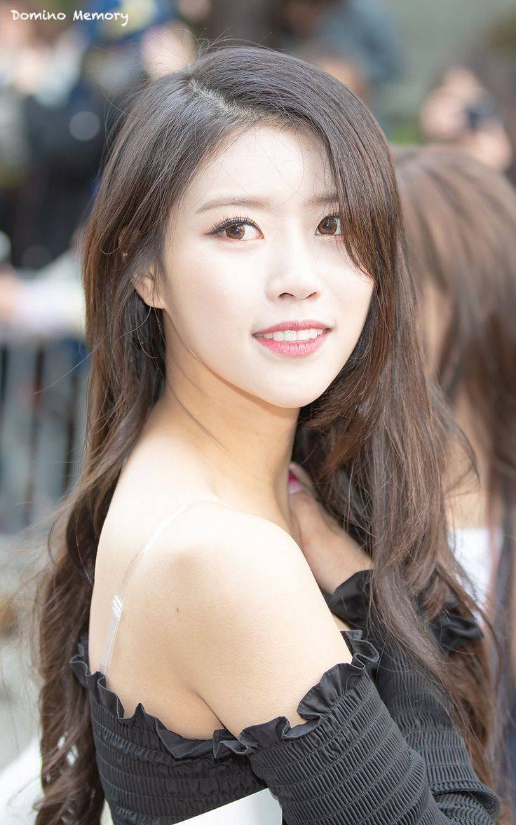 Mijoo | Scrolller