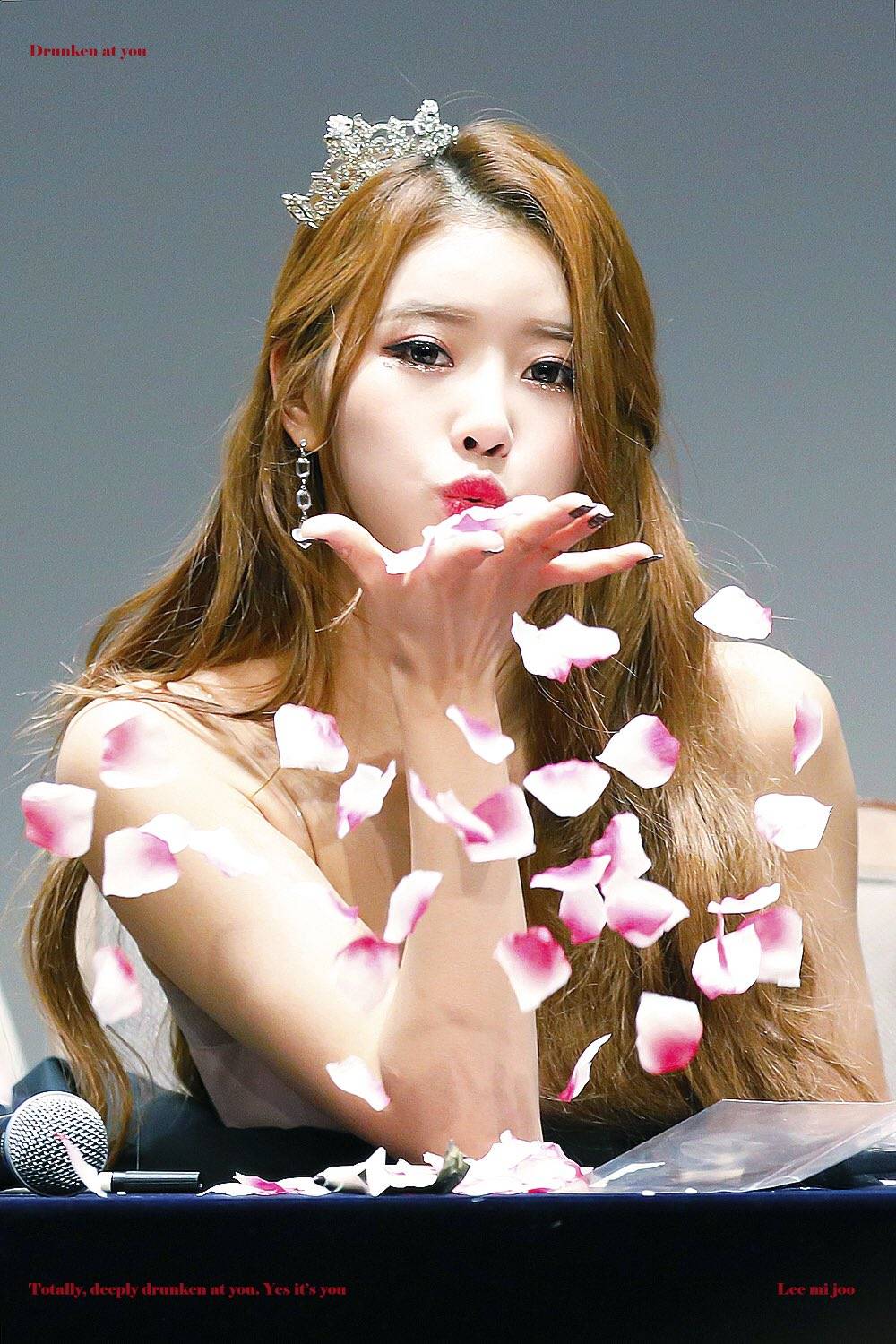 Mijoo Flower Kiss | Scrolller
