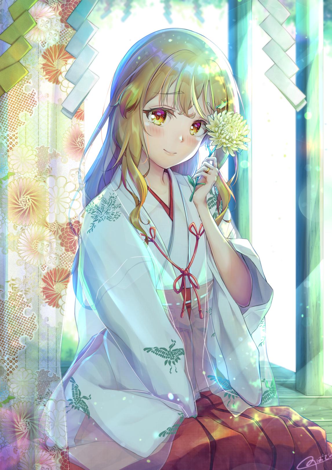 Miko boi | Scrolller