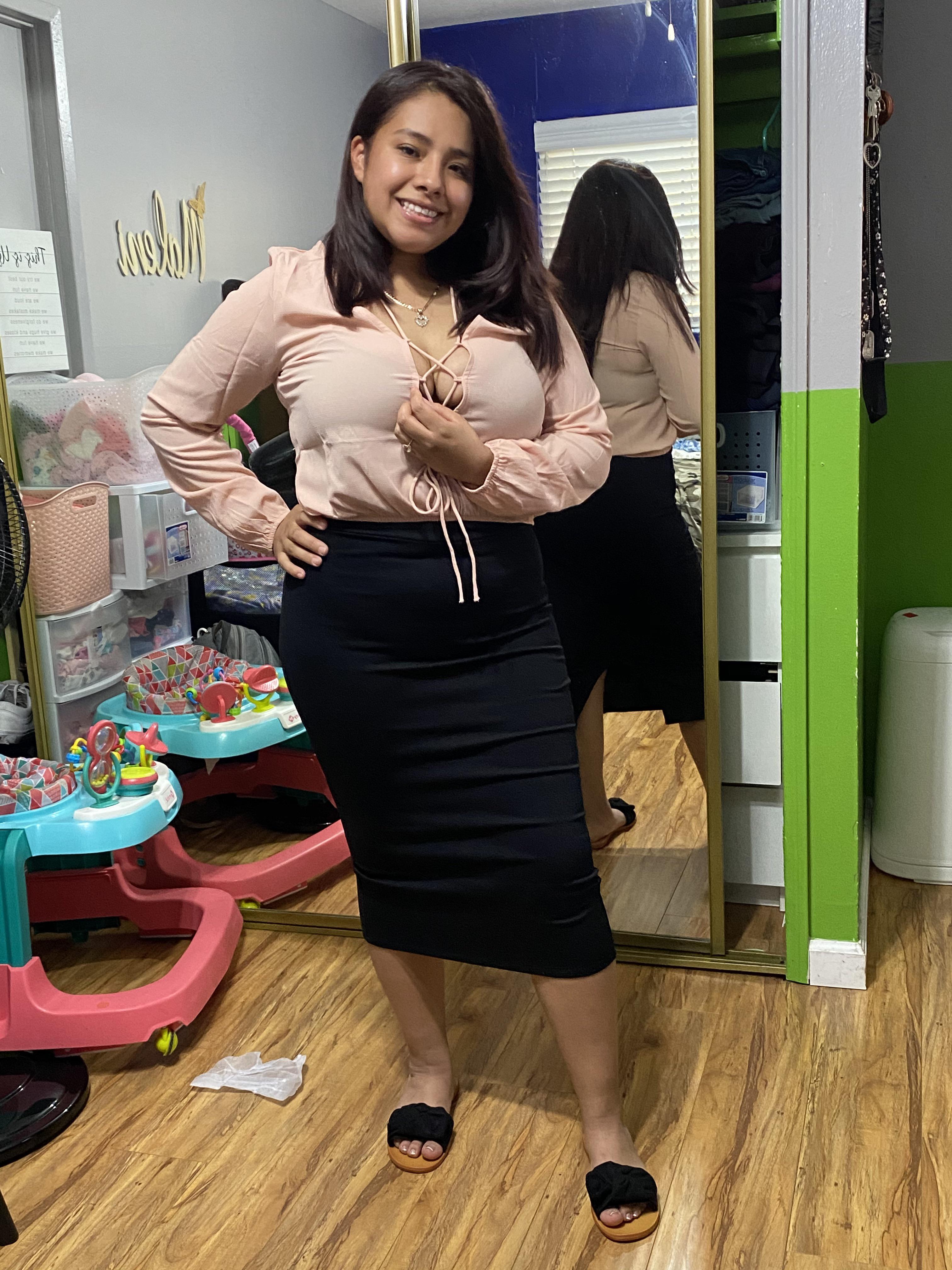 Milf material? | Scrolller