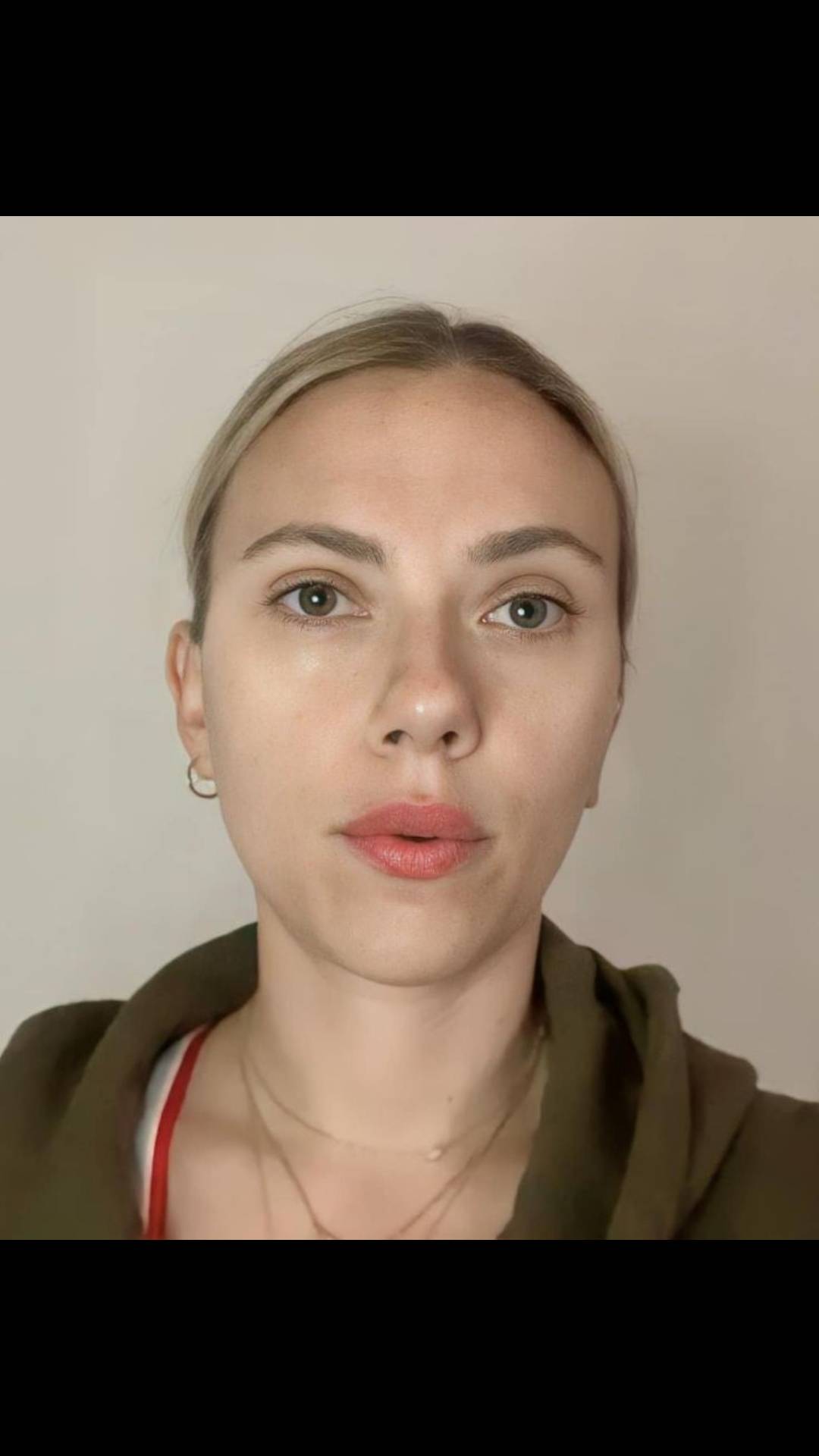 Milk Me For Scarlett Johansson Scrolller