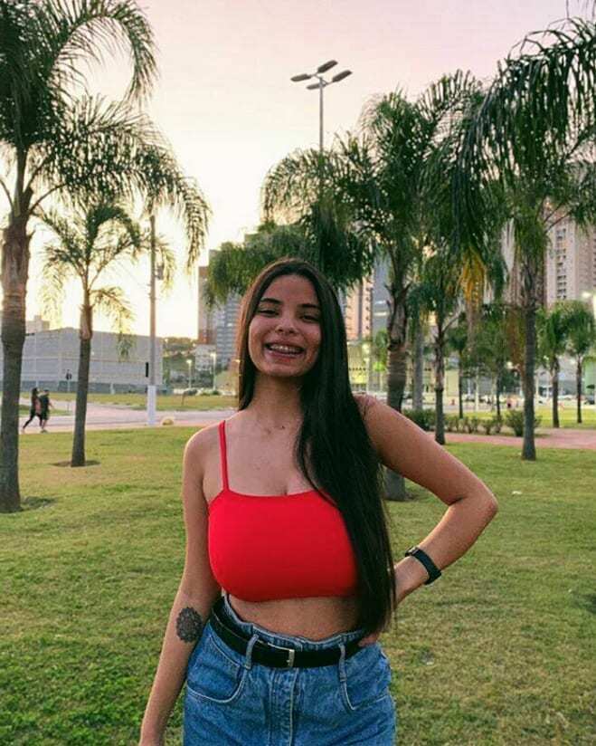 Minha ex | Scrolller