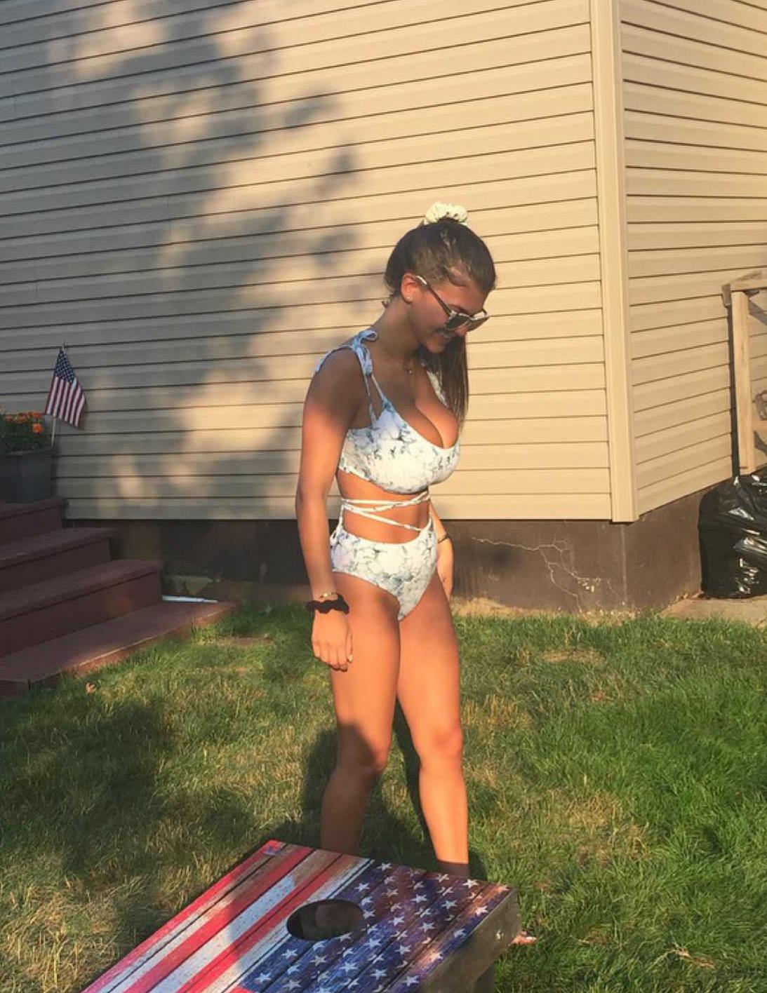 Discover more like TheScallion: Mini Jello and Related Content | Scrolller