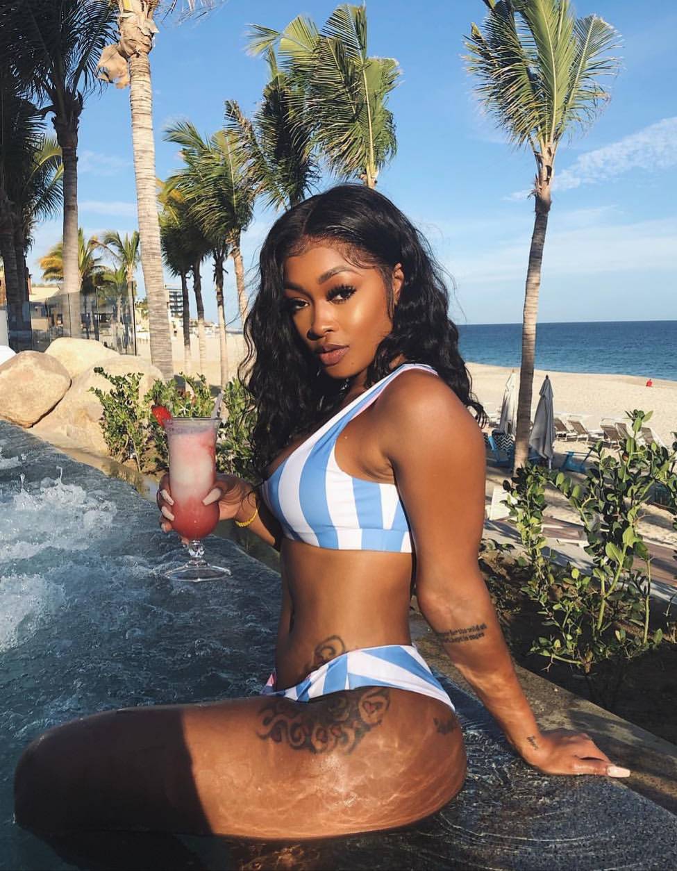 Miracle Watts | Scrolller