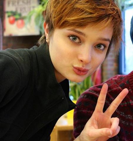 Miranda Kerr lookalike? | Scrolller