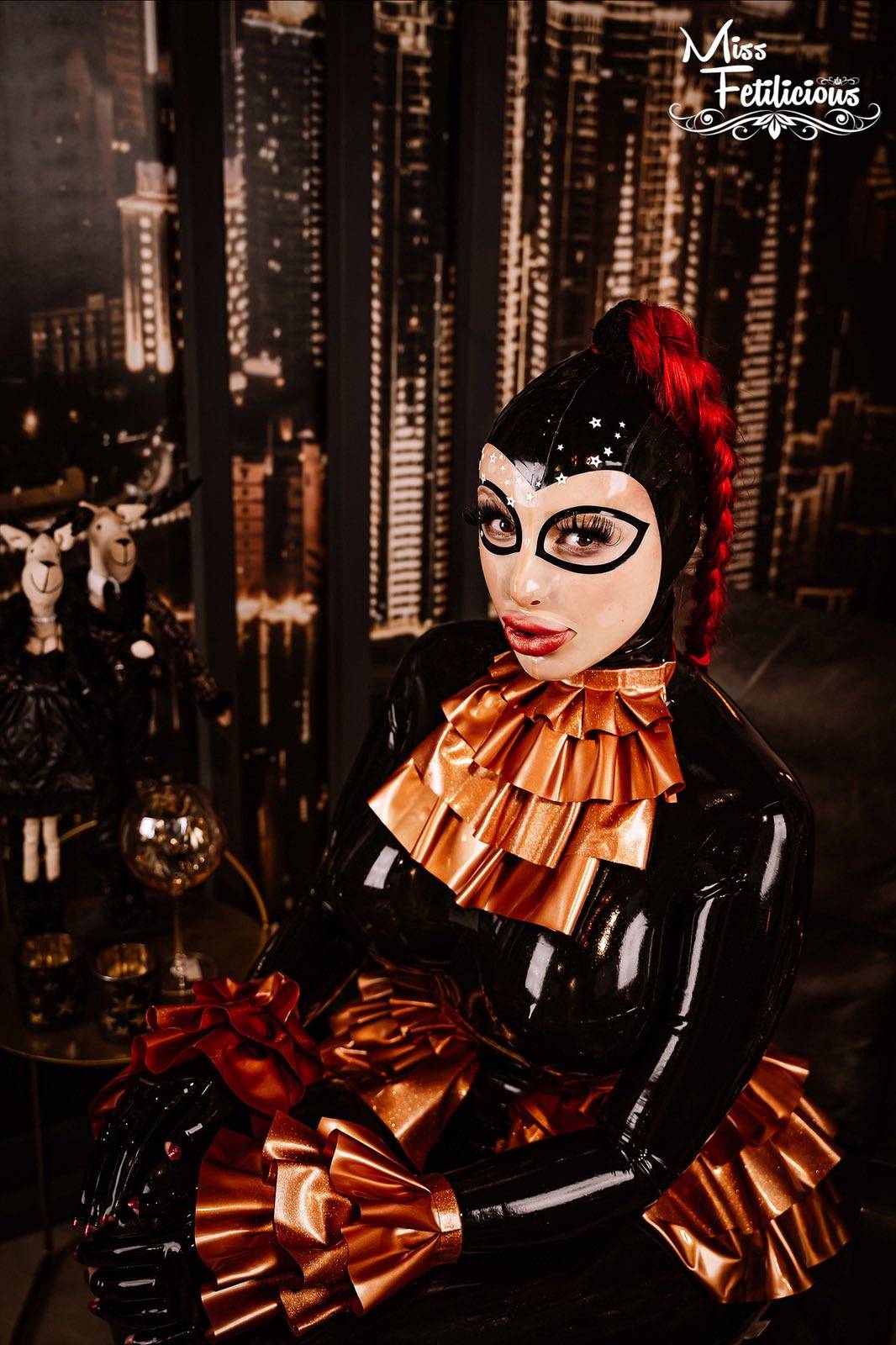 Miss Fetilicious Scrolller