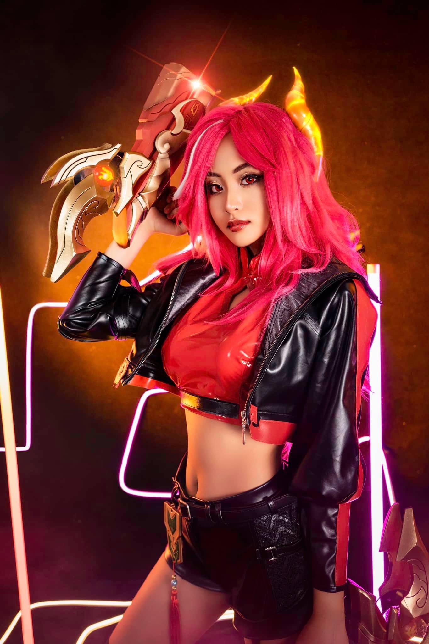 Miss Fortune cosplay | Scrolller