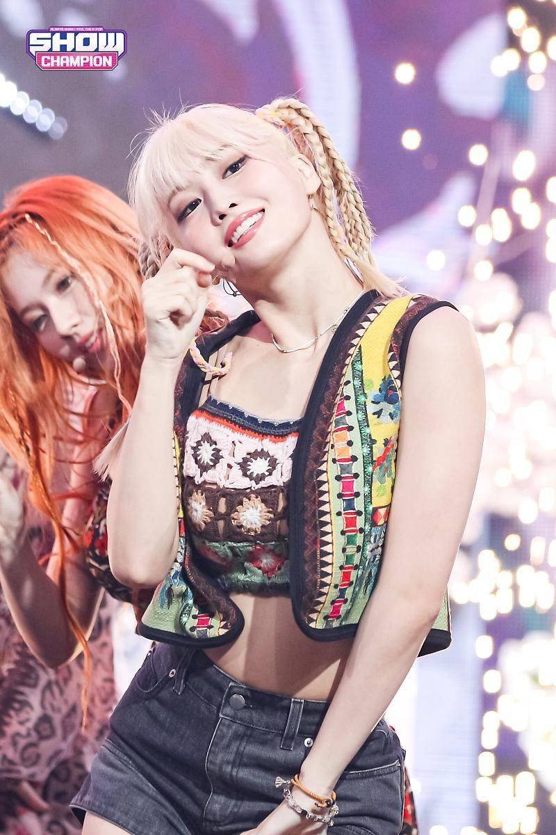 Momo Scrolller